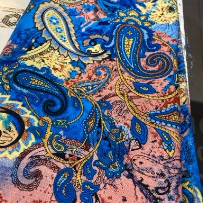 Viskose fast stoff 1.5 m x 3 m - Rainbow Fashion AS